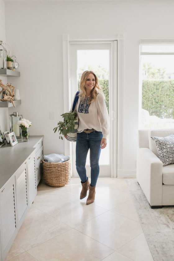 CONTEMPORARY CLASSIC: PALM BEACH GARDENS - Krista + Home